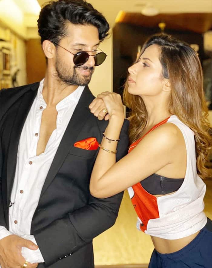 Sargun Mehta, Ravi Dubey Give us Major Couple Goals