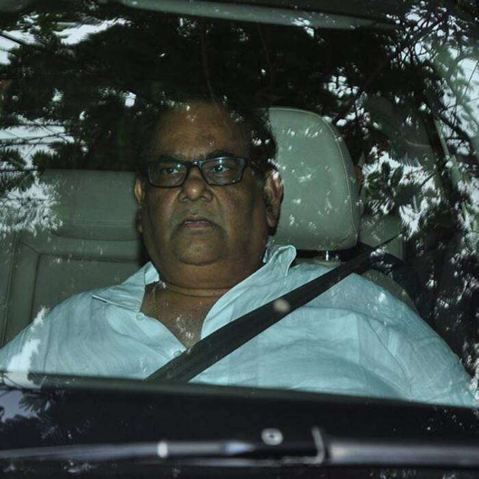 Arjun Kapoor pays last respect to grandmother Sattee Shourie, celebs ...