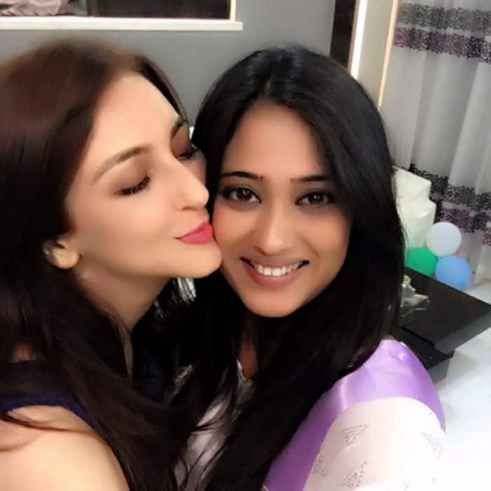 Mommy-to-be Shweta Tiwari SURPRISED with baby shower by friends, see pics!