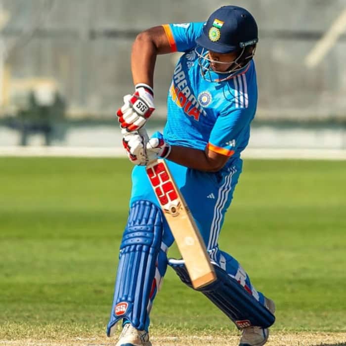 Showed amazing skills in bowling too