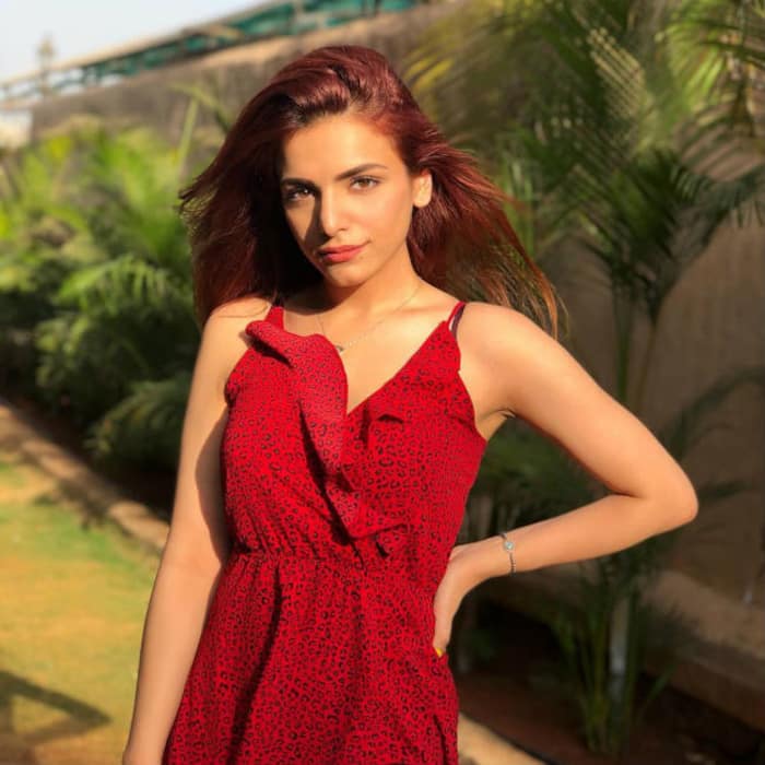 Singer Duo Sukriti & Prakriti Kakar Bring 'Mafiyaan', Their New Track on Love, Break-up & Zindagi