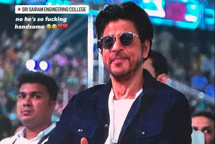 Shah Rukh Khan's grand entry at Jawan event