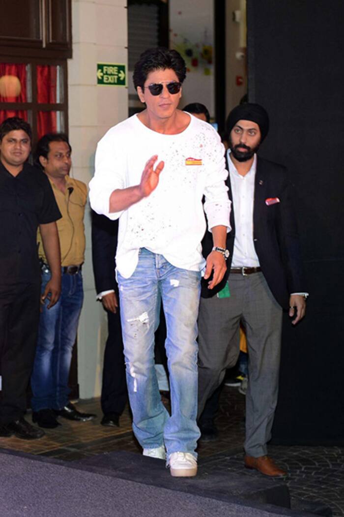 Shah Rukh Khan launches KidZania in Noida, see HQ pics