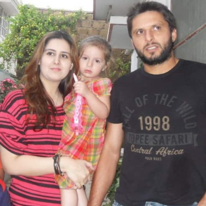 Shahid Afridi and Nadia are parents to 5 daughters