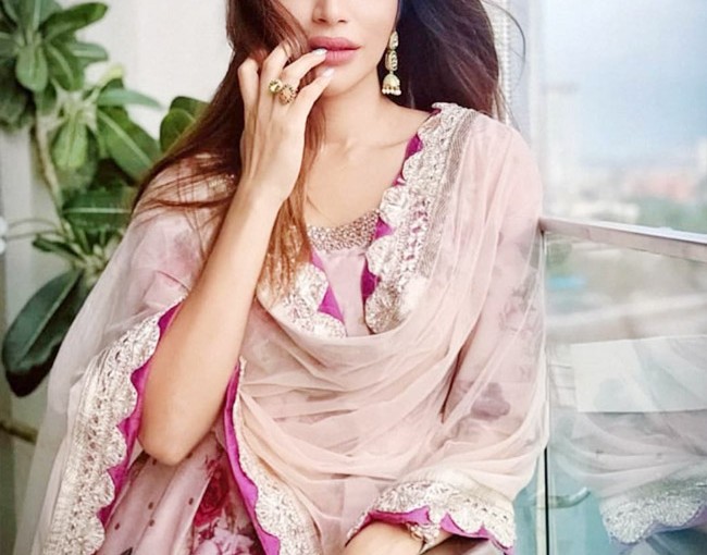 Shama Sikander's sexy beach look