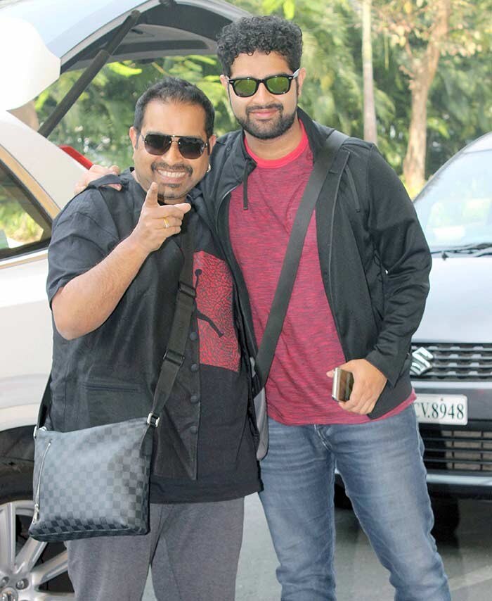 Shankar Mahadev spotted at Mumbai Airport