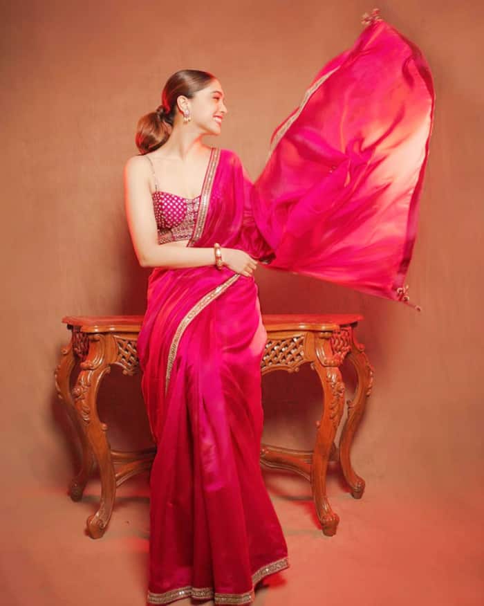Sharvari Wagh Spices Things up in Fuchsia Pink Saree With Strappy ...