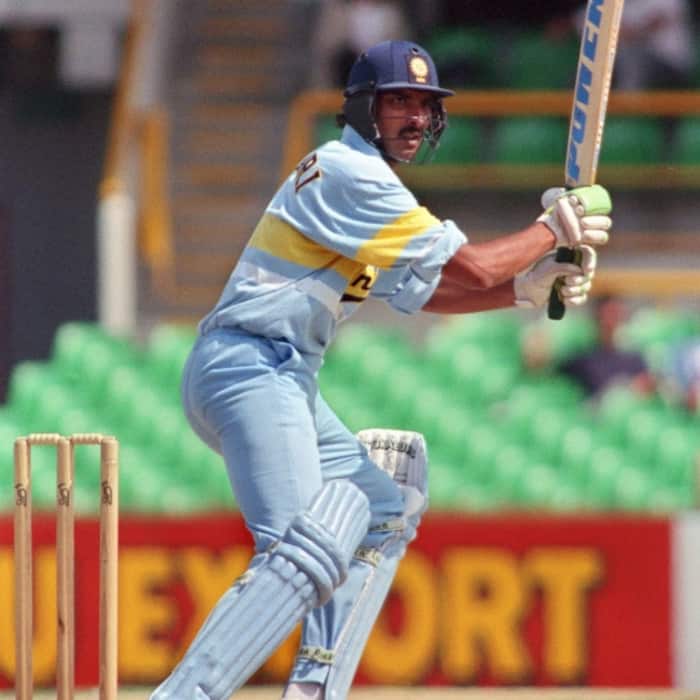 Star India cricketer Ravi Shastri was madly in love with this actress ...