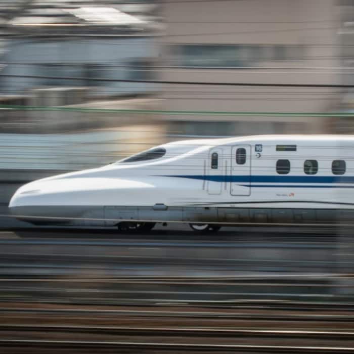 Top 10 fastest trains in the world