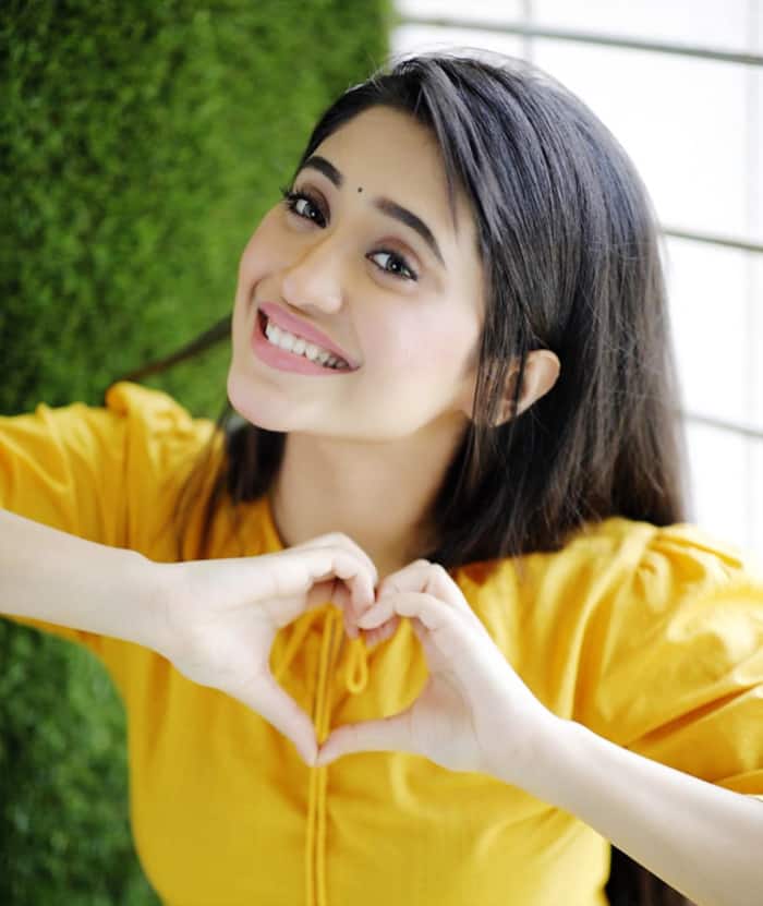 Shivangi Joshi Wears The Brightest Shade of Orange in a Halter-Neck ...