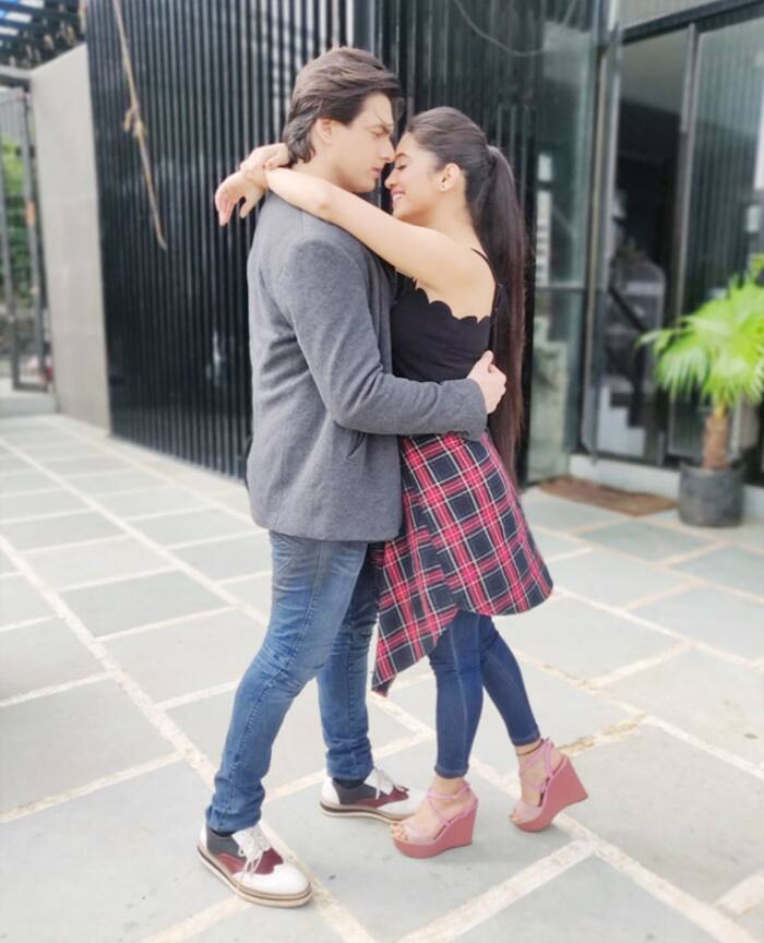 Shivangi Joshi is a Look to Behold in Yellow