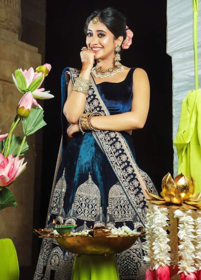 Shivangi Joshi looks stunning in a gorgeous velvet lehenga