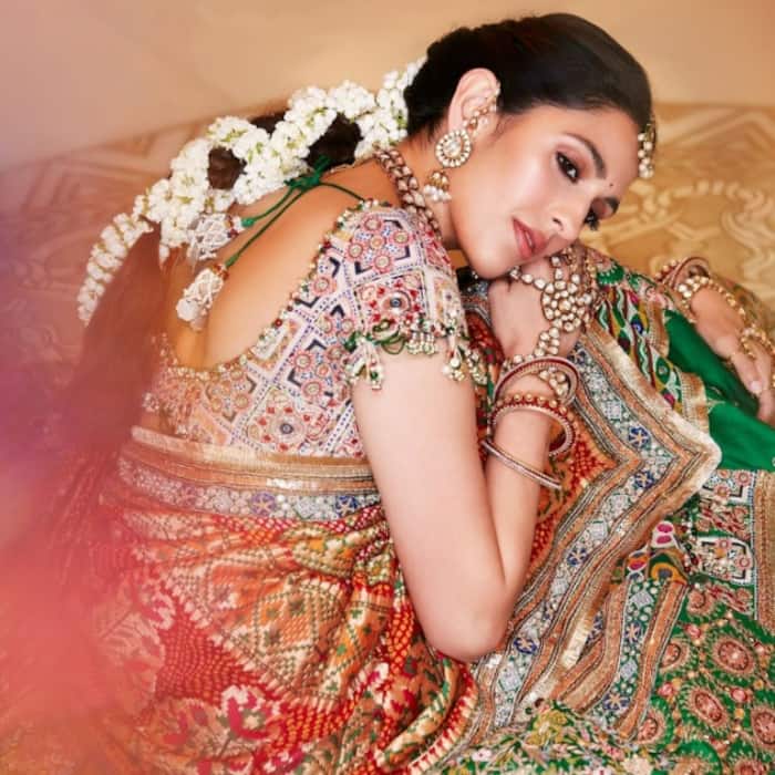 Shloka Ambani Makes Aakash Fall in Love With Her All Over Again in ...