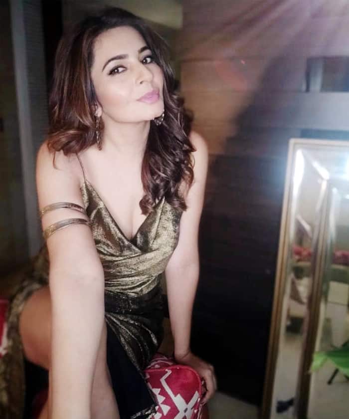 Shonali Nagrani Goes Bold in Blue Bikini