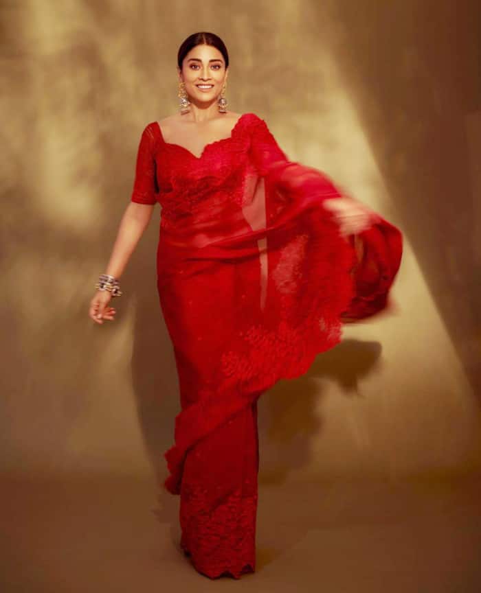 Shriya Saran Exudes Elegance in Red-Hot Saree Avatar - See Viral Photos
