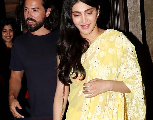 Shruti Hassan Spotted With Michael Corsale