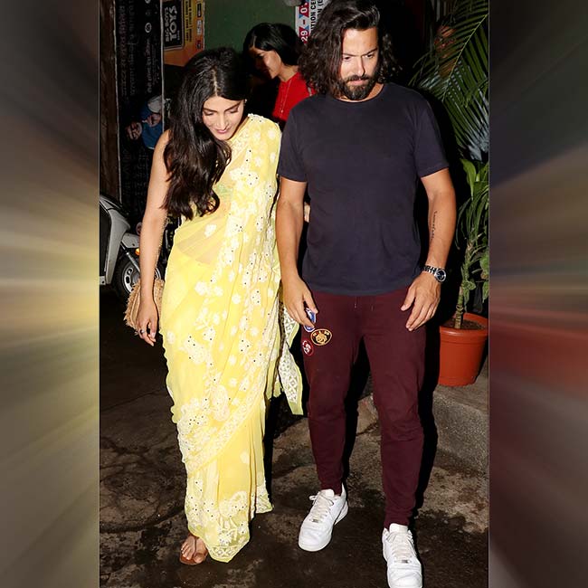 Shruti Hassan Spotted With Michael Corsale