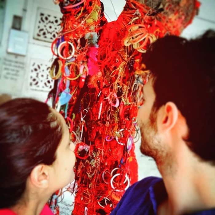 Singer Shweta Pandit ties knot with Italian boyfriend, shares adorable ...