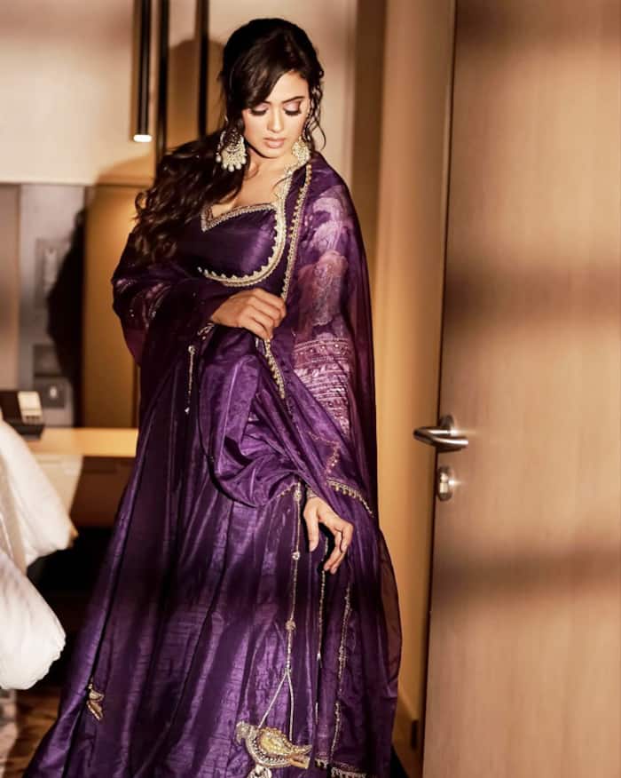 Shweta Tiwari Glam Vibes