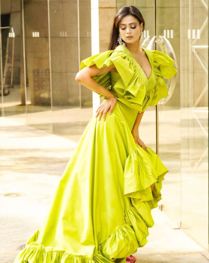 Shweta Tiwari Goes Bold in Green Ruffle Dress