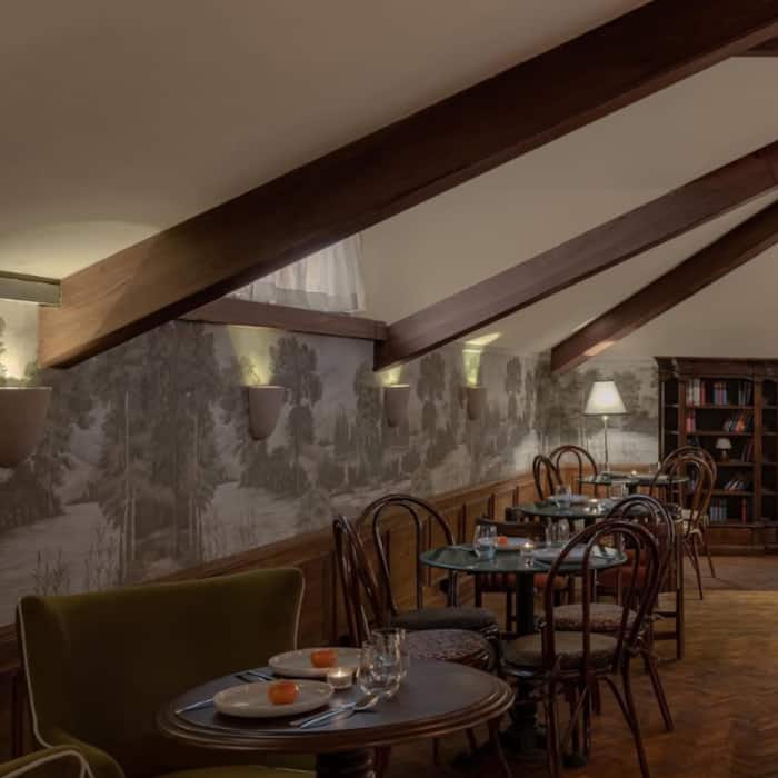 Inside photos of Malaika Arora's stunning restaurant built in vintage ...