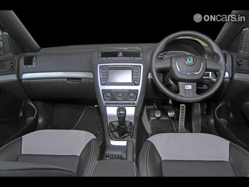 Skoda Laura RS Interiors