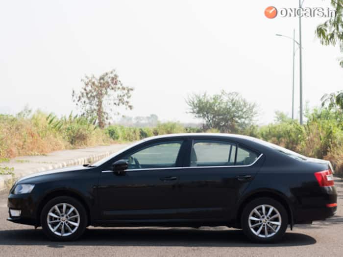 Skoda Octavia Exterior