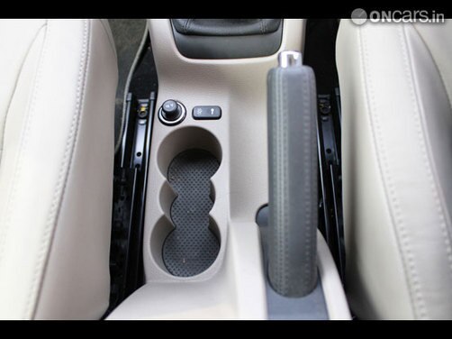 Skoda Yeti Interior img17