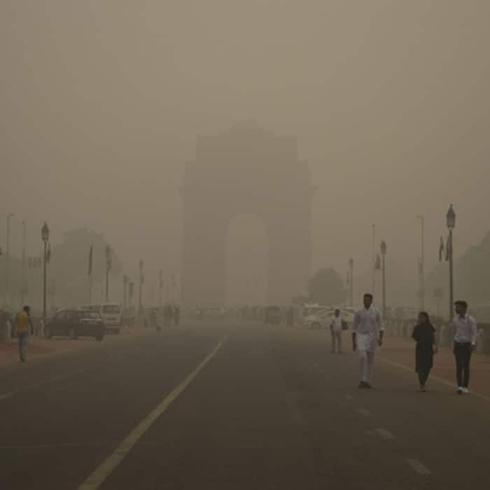Delhi Smog: 10 pictures of the national capital revealing the hazardous ...