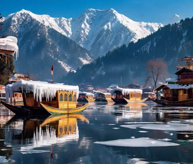 5 Stunning Pictures Of Kashmir During Chillai Kalan