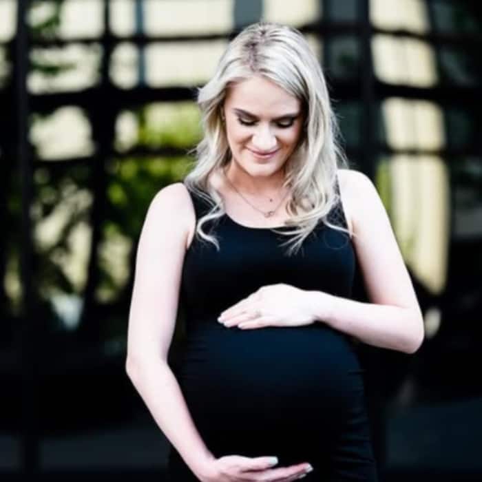 Meet Sone Martins, wife of star cricketer, she works as a..., his name ...
