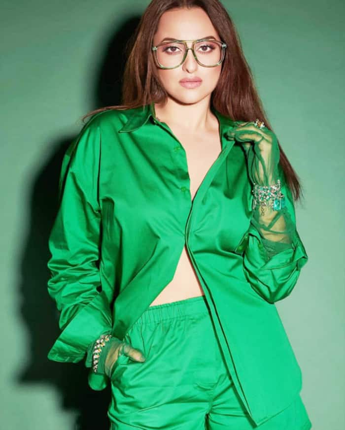 Sonakshi Sinha’s Latest Stunning Pictures Prove She is The Hottest Diva ...