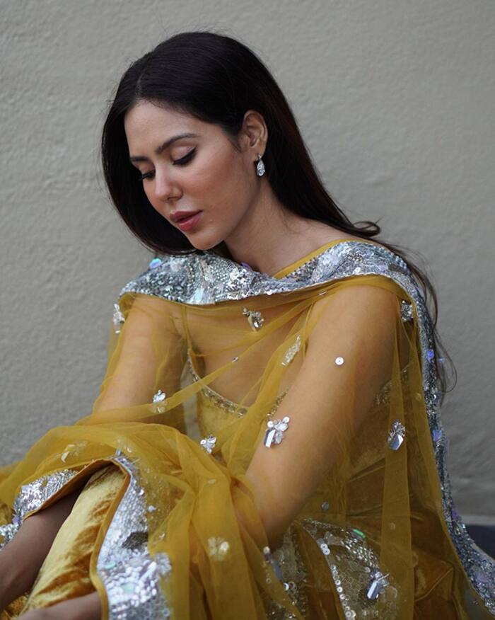 Sonam Bajwa Looks Enthralling in Yellow Velvet Sharara With Silver ...