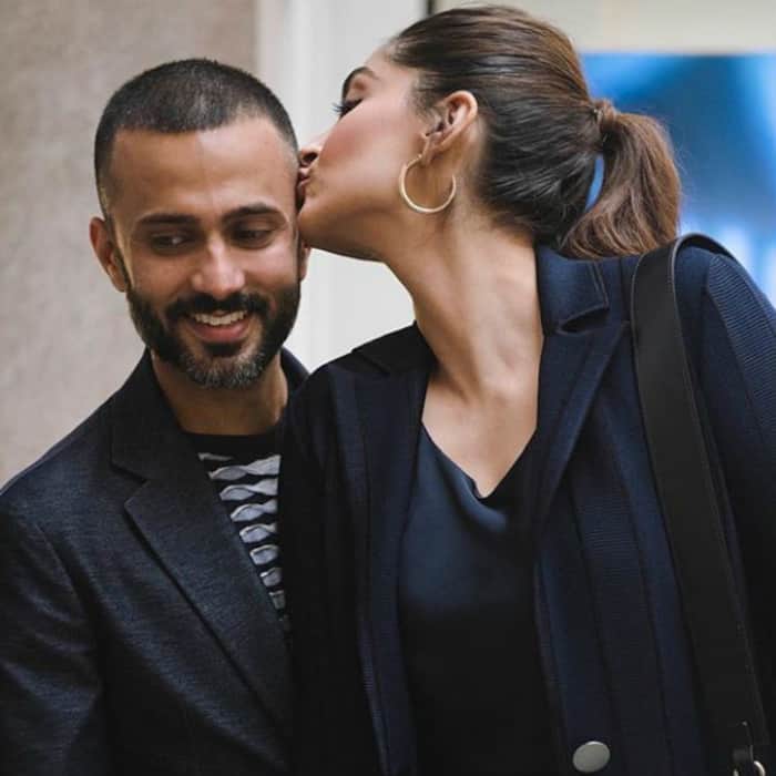 Sonam Kapoor and Anand Ahuja's pictures