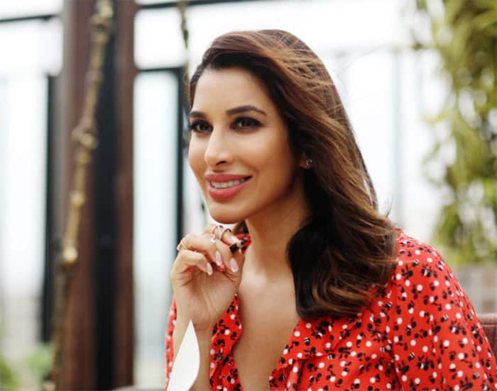 Sophie Choudry shared a sizzling picture of her