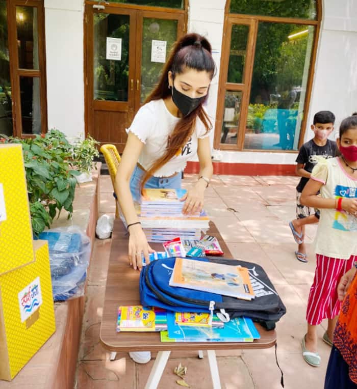 Meet Education Minister Dr Ramesh Pokhriyal's Stunning Daughter Arushi ...