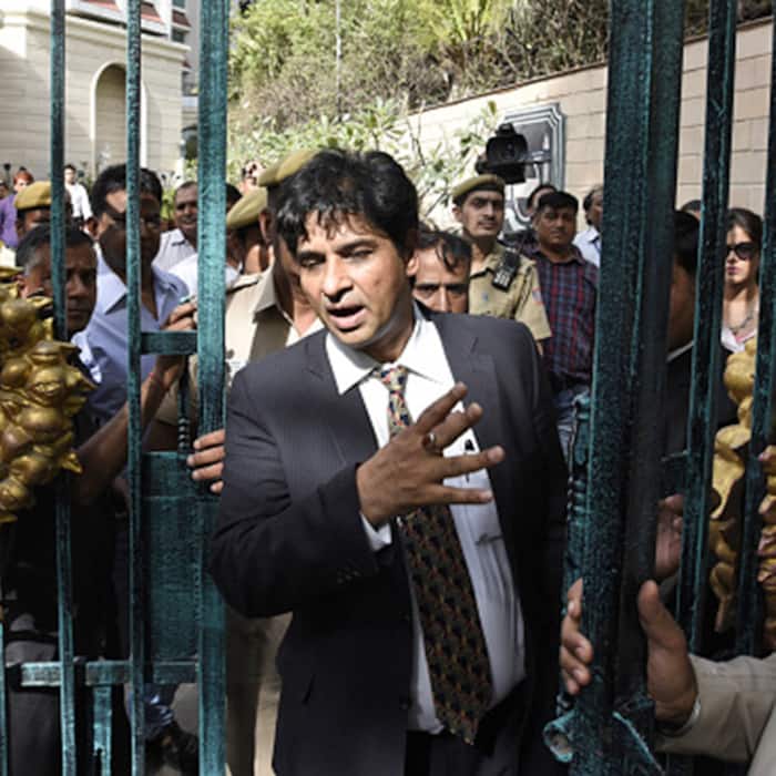 News in Pics – 20th December 2017