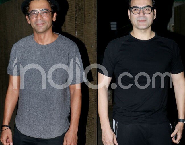 Sunil Grover arrived looking stylish