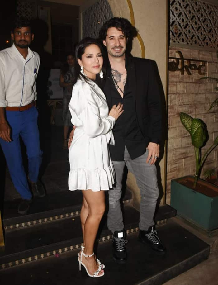 Sunny Leone Steps Out in SEXY Monochrome Look For Late-Night Date on ...