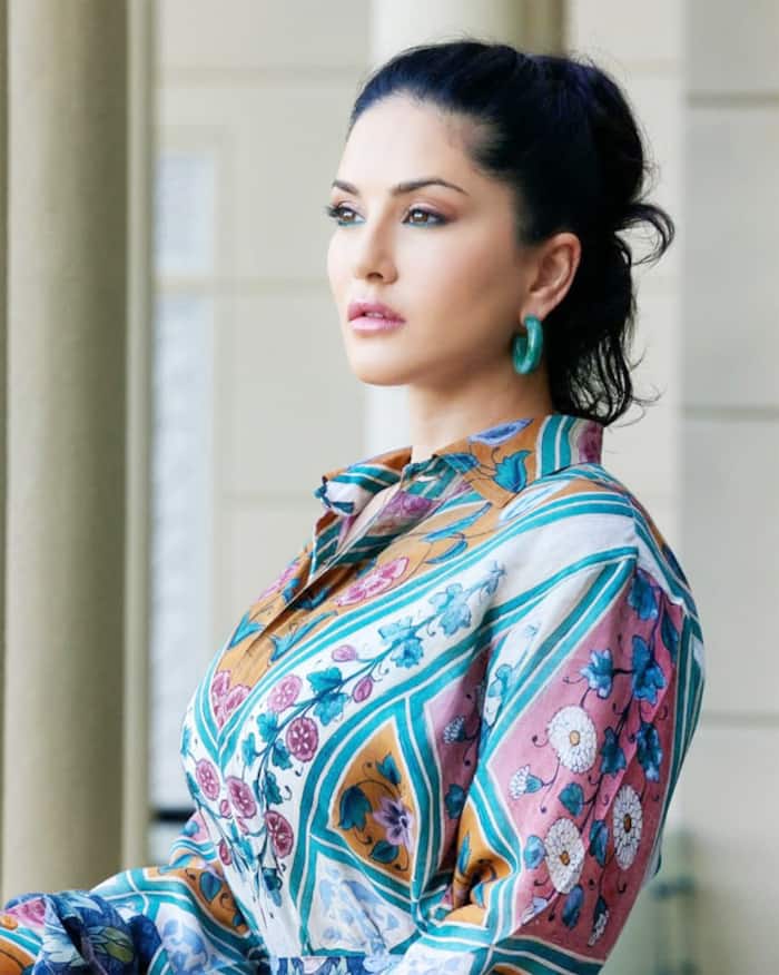 Sunny Leone is Simply 'Param Sundari' in Her Latest Pictures From Dubai