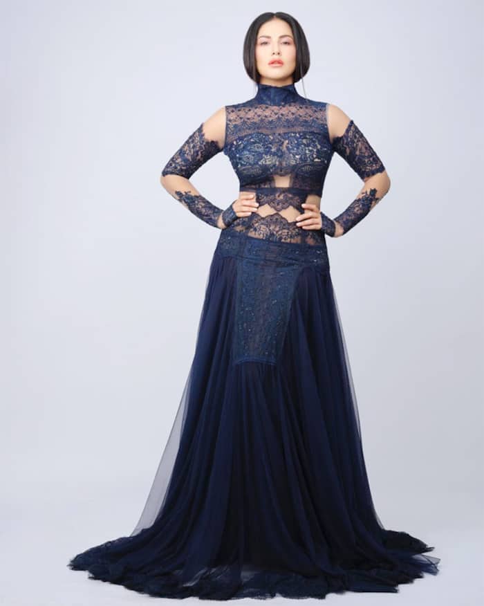 Sunny Leone in a Lace Blue Gown Leaves The Internet Dazed| See Photos