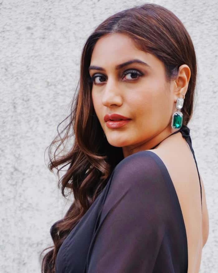 Surbhi Chandna Exudes Glamour in Hot Black Blouse And Saree l PHOTOS