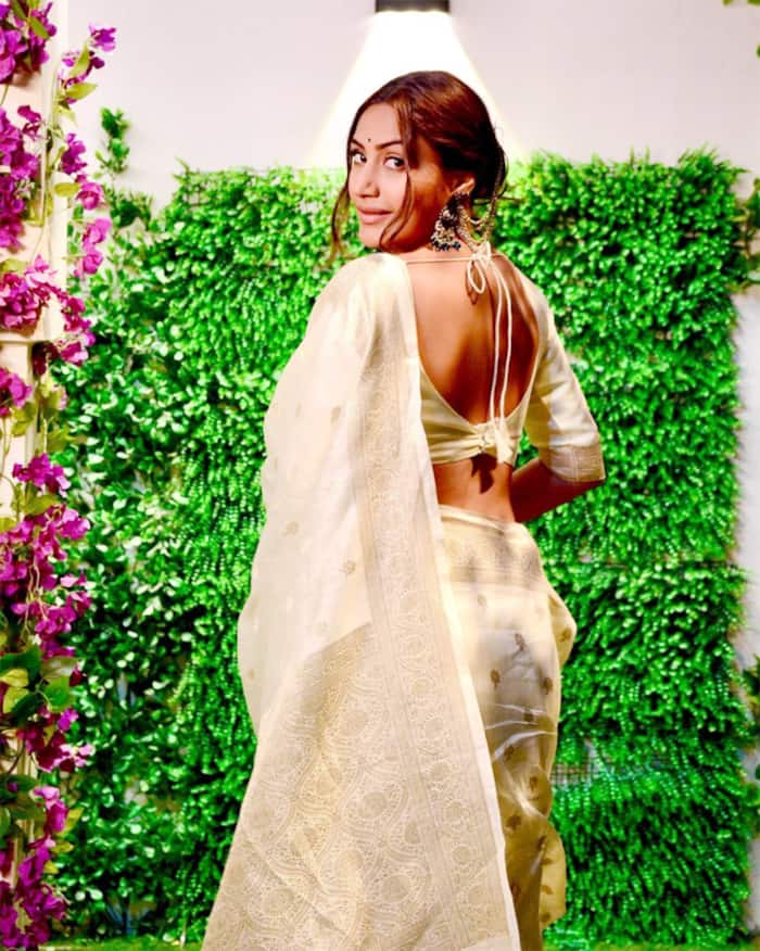 Surbhi Chandna Dazzles in Hot Backless Blouse And Matching Saree l PHOTOS