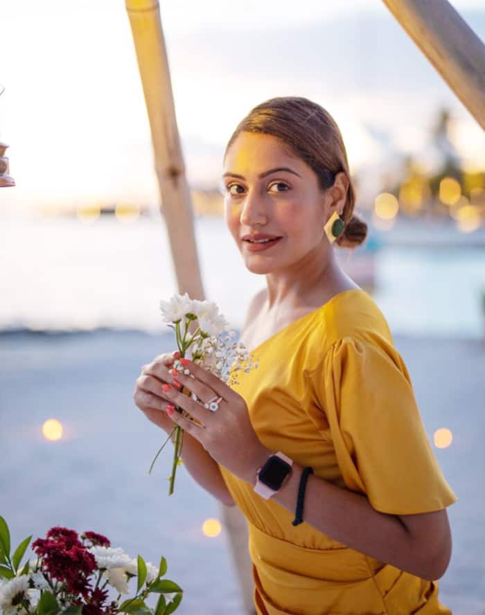 Surbhi Chandna Breathtaking Pictures