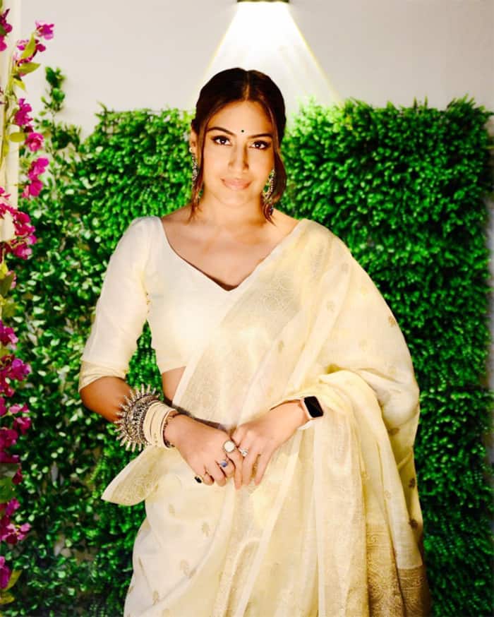 Surbhi Chandna Dazzles in Hot Backless Blouse And Matching Saree l PHOTOS