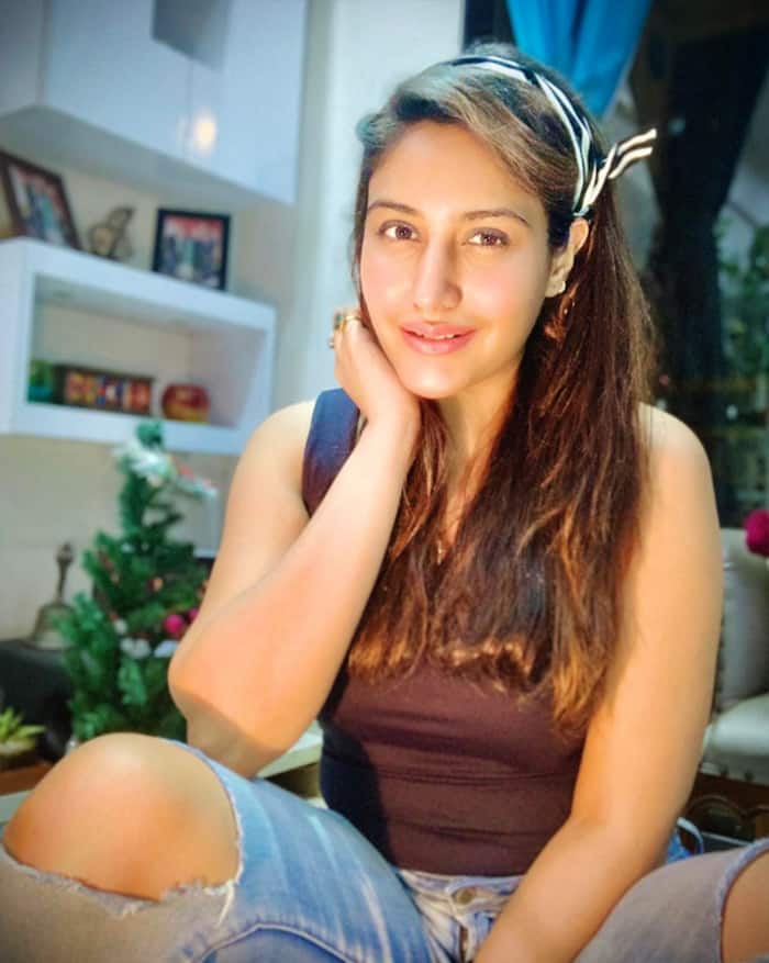 Surbhi Chandna’s stunning pictures will make your day