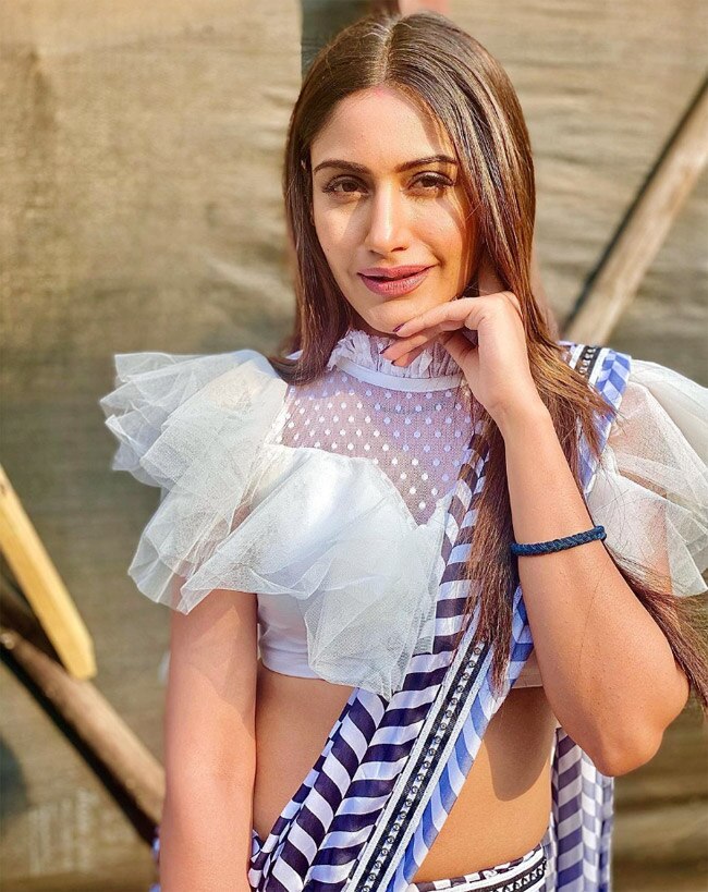 Surbhi Chandna Latest Saree photos 2021