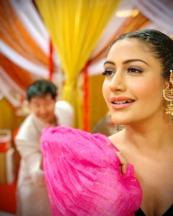 Surbhi Chandna's Straight Face
