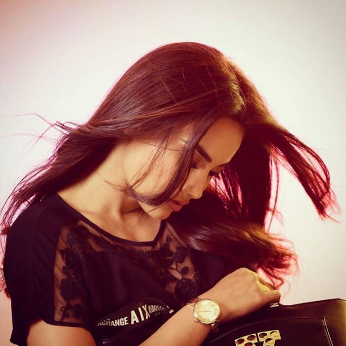 Surbhi Jyoti Flaunts Her 'Zulfen'