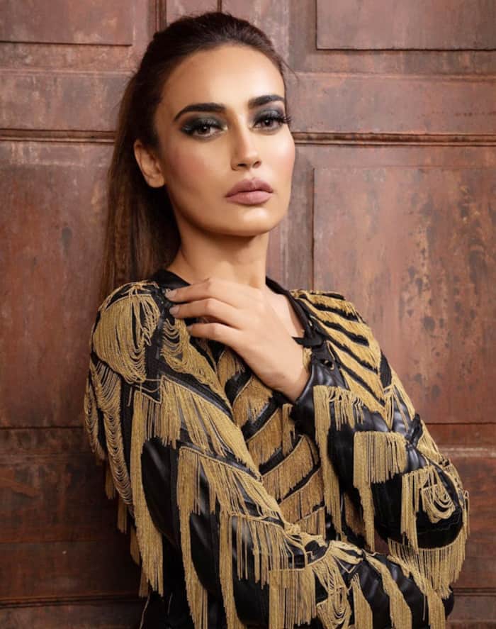 Surbhi Jyoti is looking bold and beautiful in attire